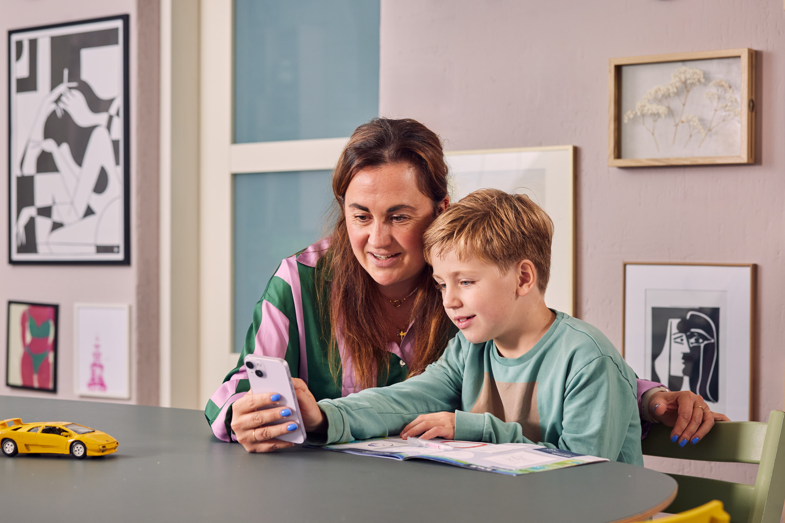 Parro Portaal: de digitale snelweg tussen school en thuis - ParnasSys